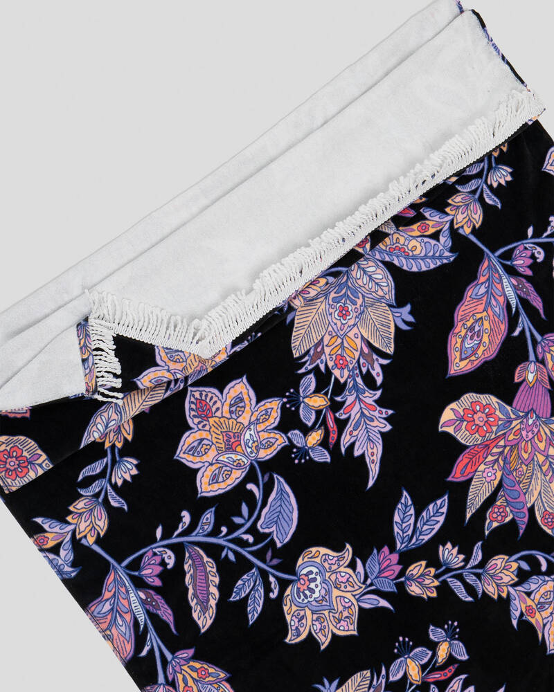 Shop Topanga Giselle Rectangle Towel In Black - Fast Shipping & Easy ...