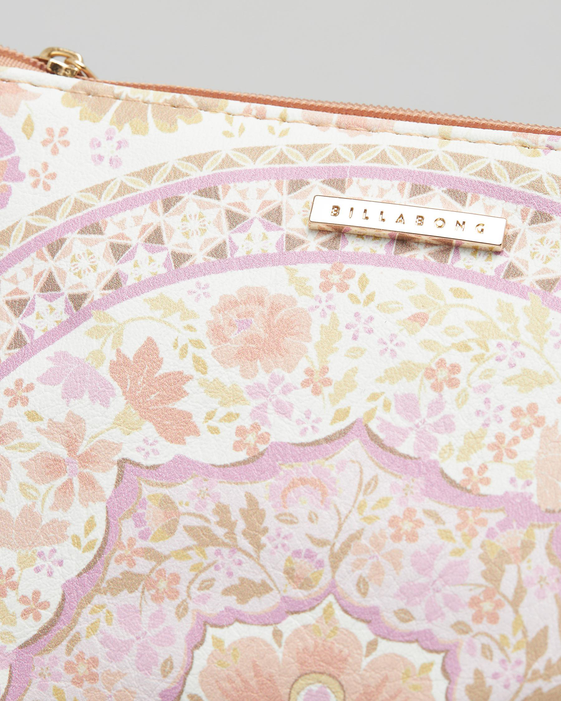Shop Billabong Florence Coin Purse In Floss - Fast Shipping & Easy ...