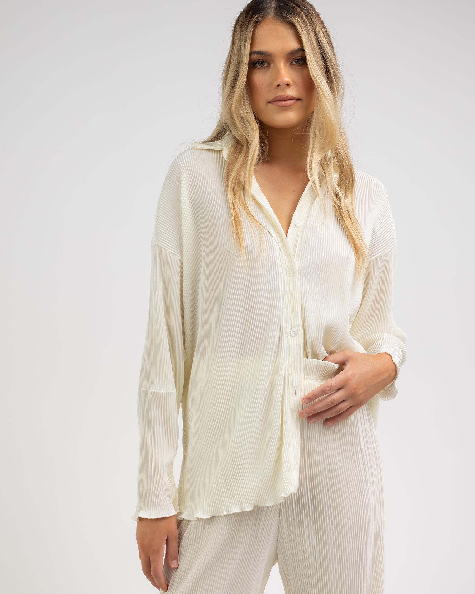 Shop 8 Birdies Elise Shirt In White - Fast Shipping & Easy Returns ...