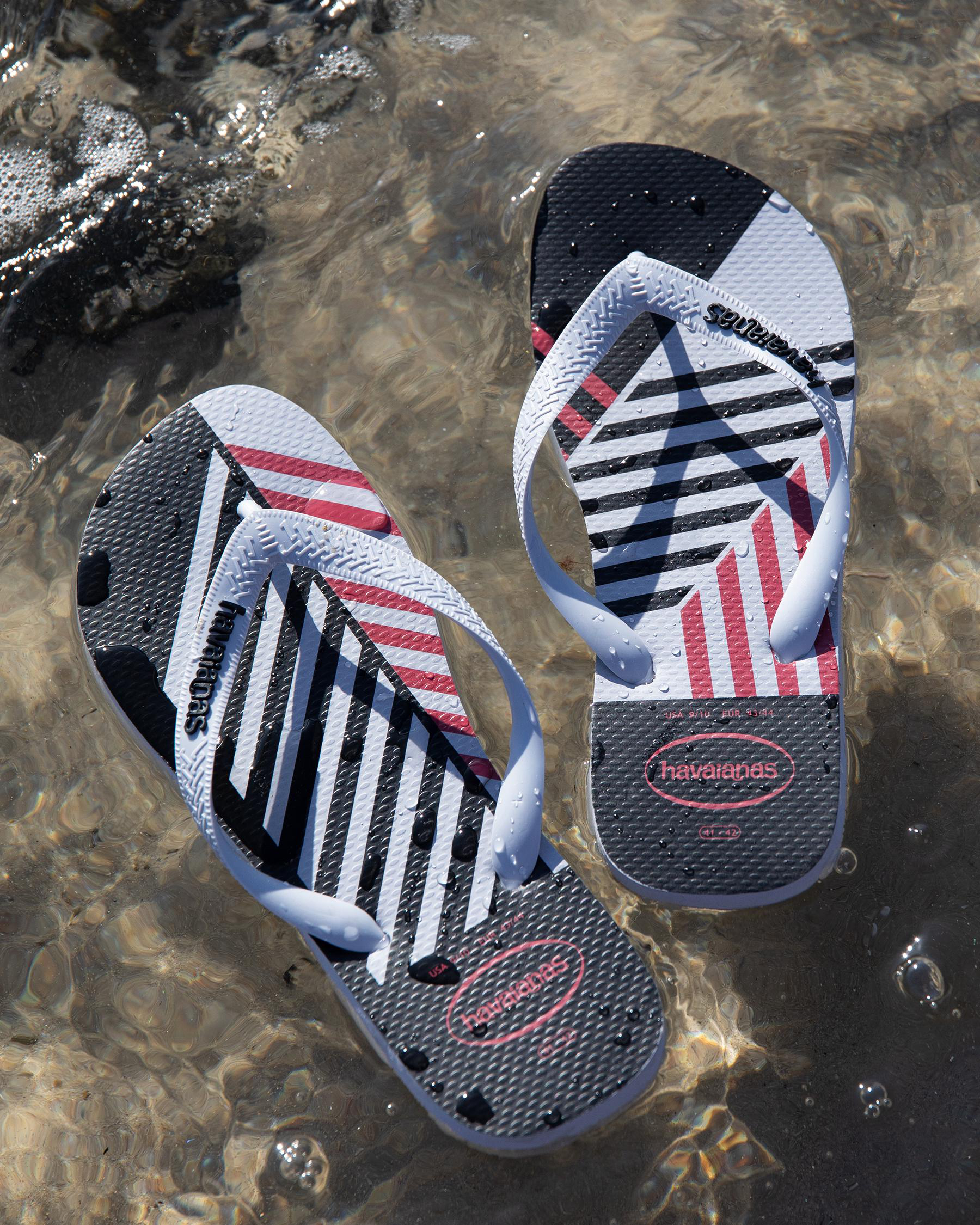 Shop Havaianas Top Trend Thongs In Ice Grey/ice Grey/black - Fast ...