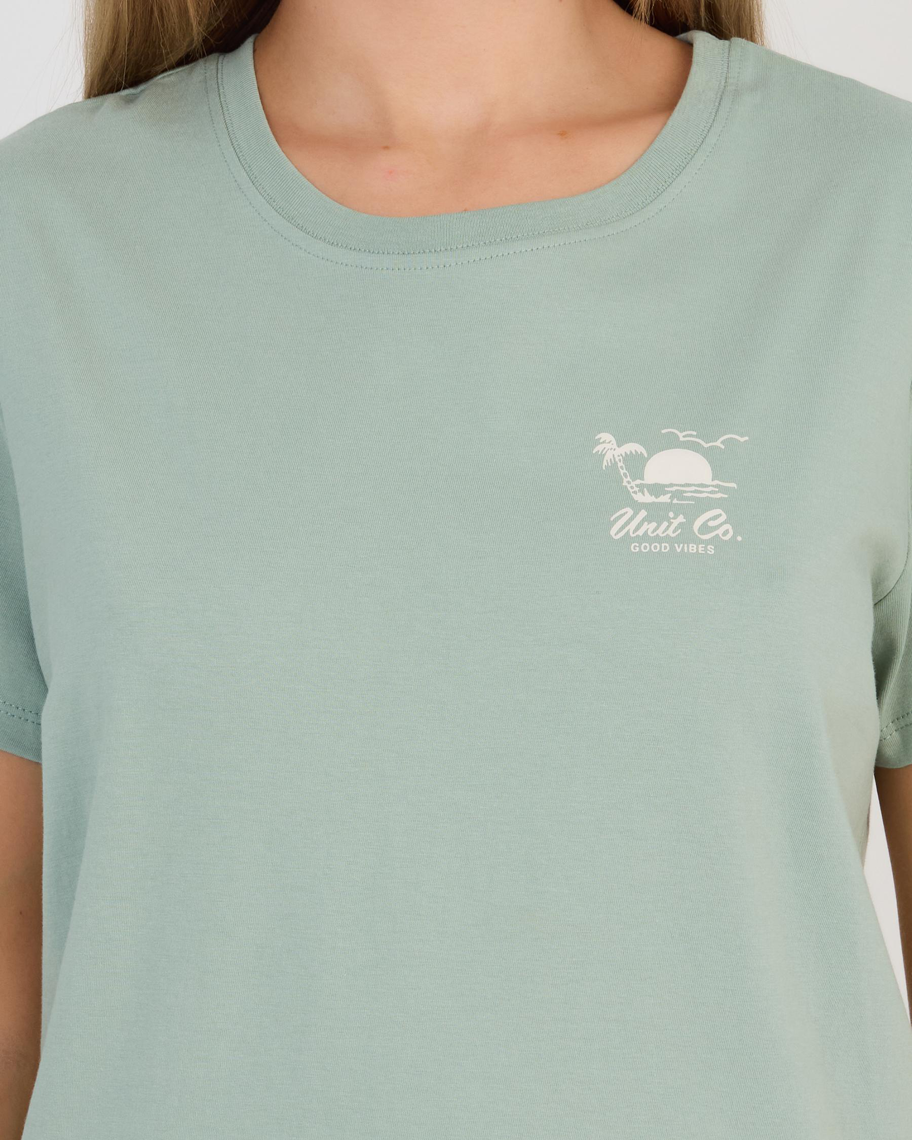 Shop Unit Sunshine T-Shirt In Sage Green - Fast Shipping & Easy Returns ...