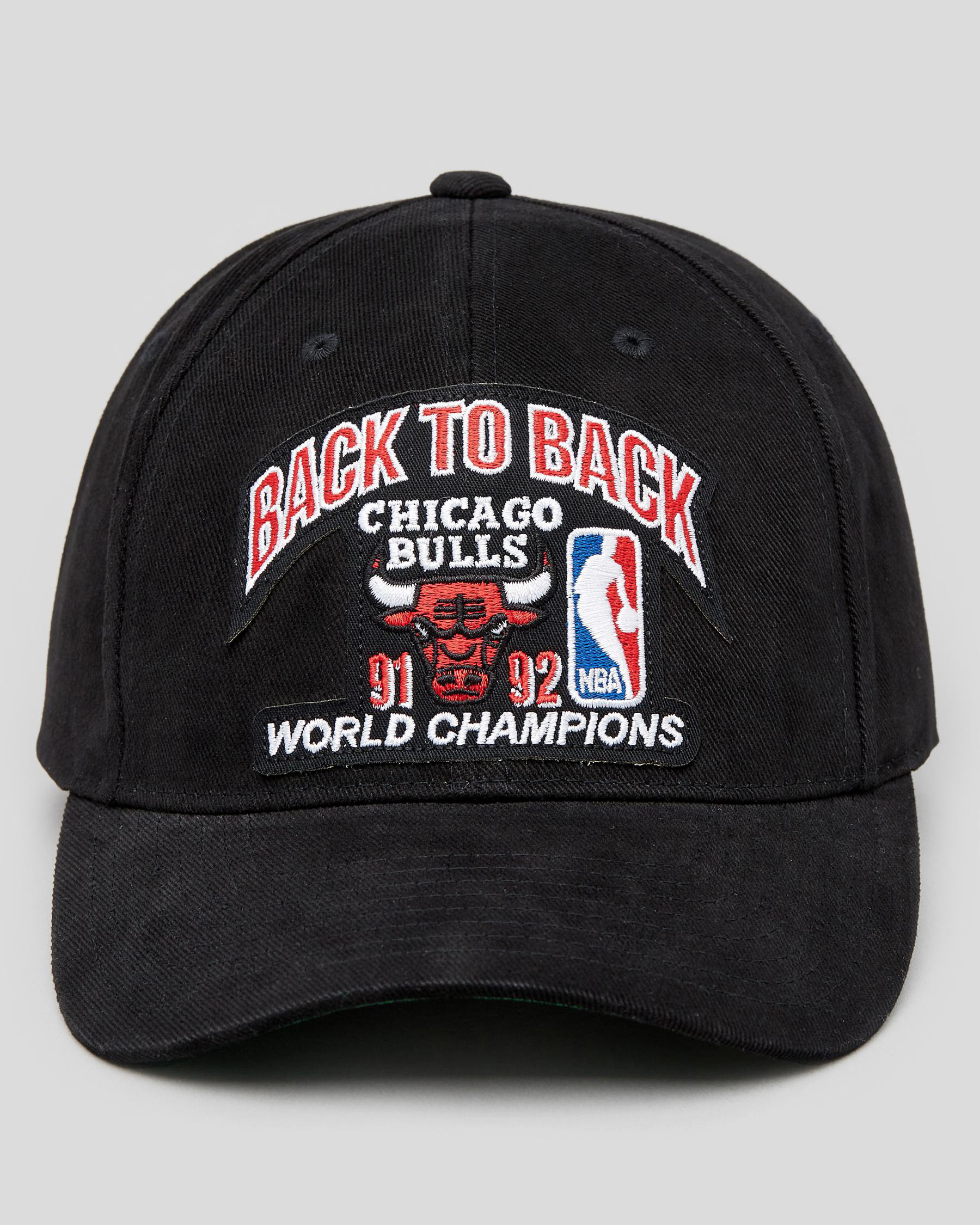 Shop Mitchell & Ness 91-92 Chicago Bulls Champions Cap In Black - Fast ...
