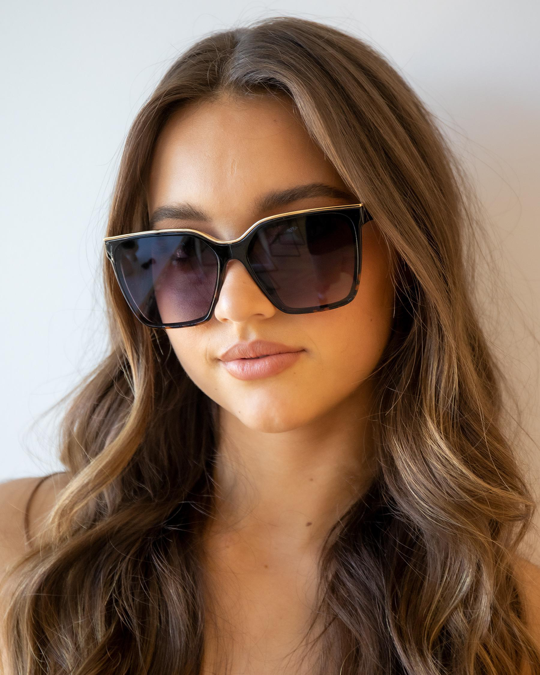 Shop Indie Eyewear Vaeda Sunglasses In Blacktort/smoke - Fast Shipping ...