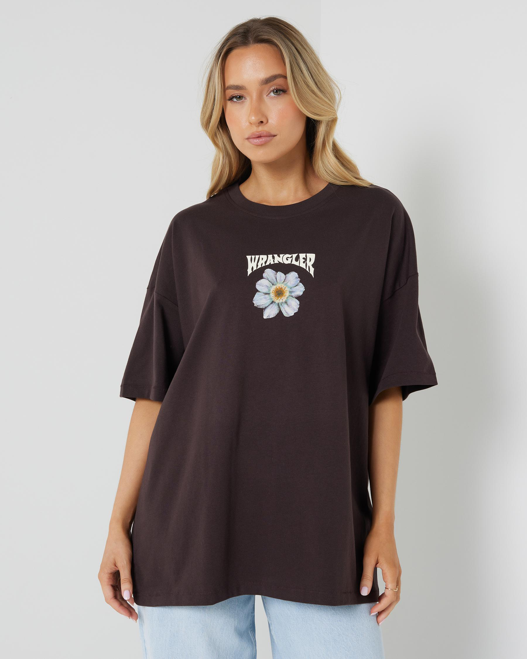 Shop Wrangler Luminescent Boxy Slouch T-Shirt In Wonderwood - Fast ...