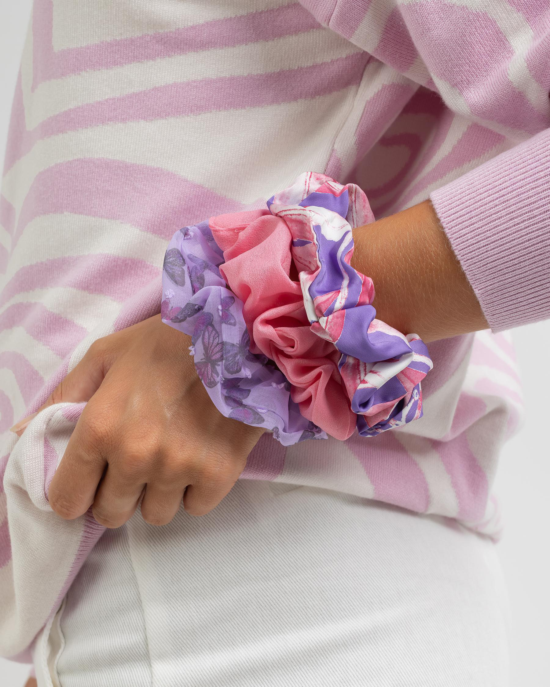 Shop Karyn In LA Everglow Scrunchie Pack In Pink/lilac - Fast Shipping ...