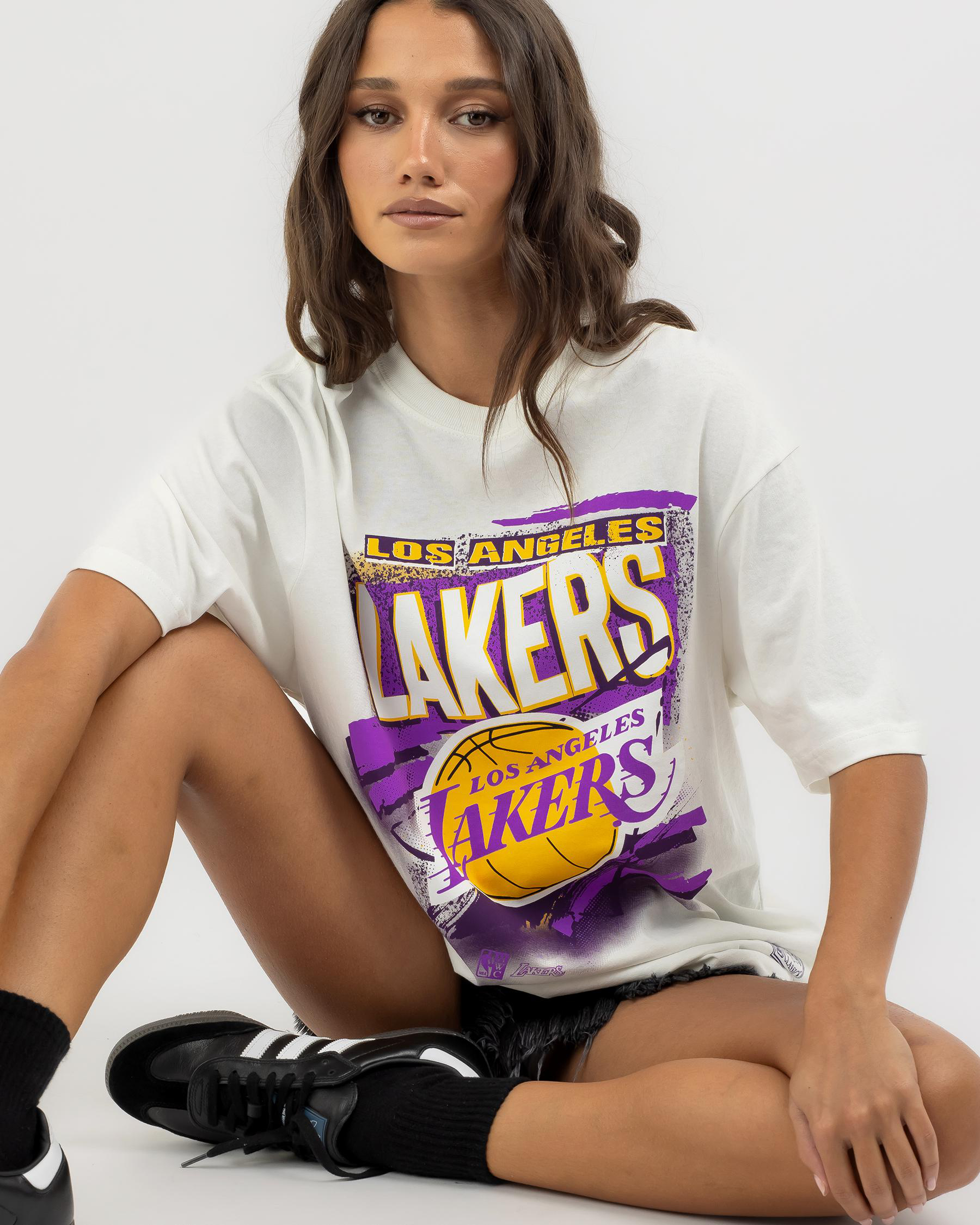 Shop Mitchell & Ness Los Angeles Lakers T-Shirt In Vintage White - Fast ...