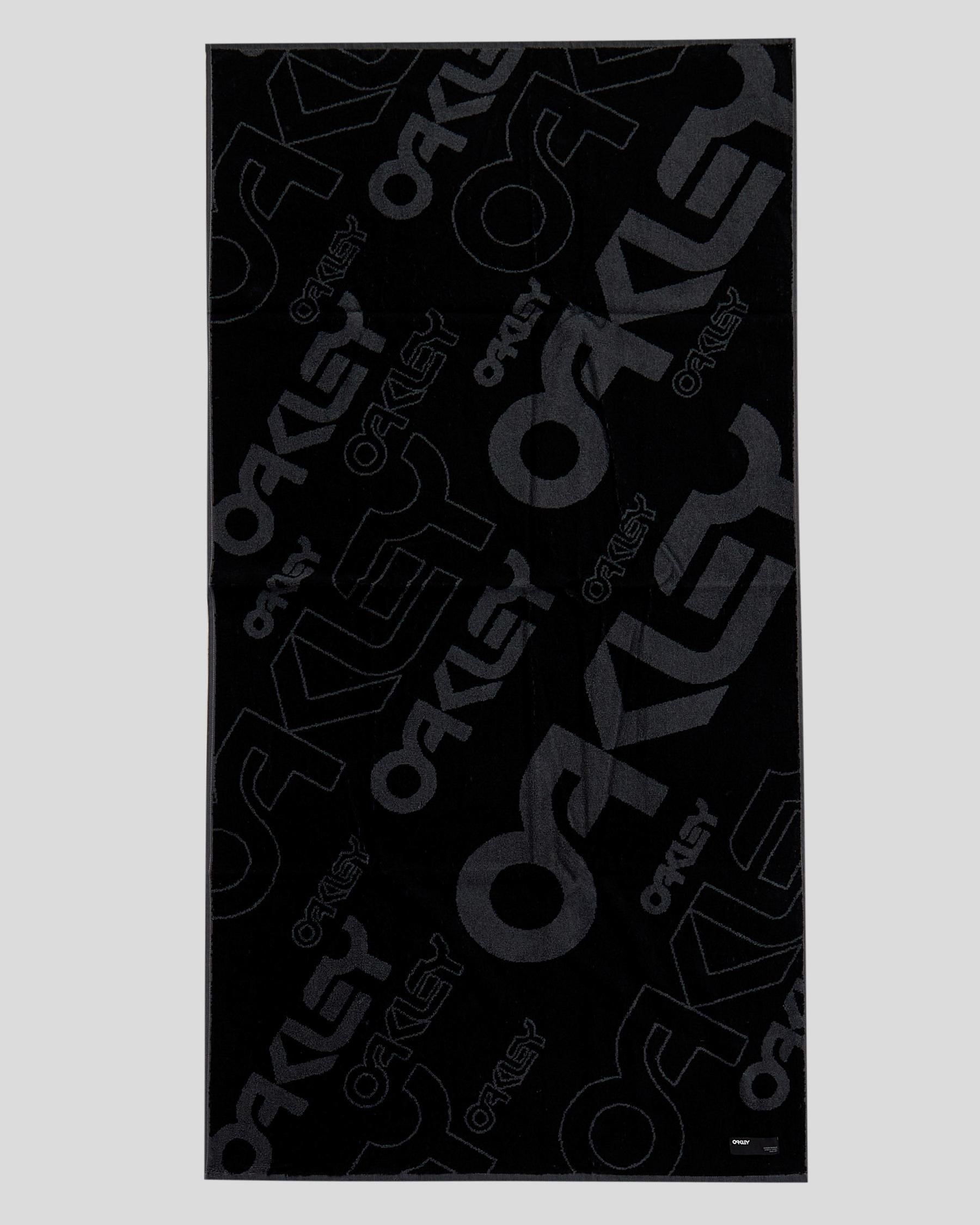 Shop Oakley Repeat Towel In Blackout - Fast Shipping & Easy Returns ...