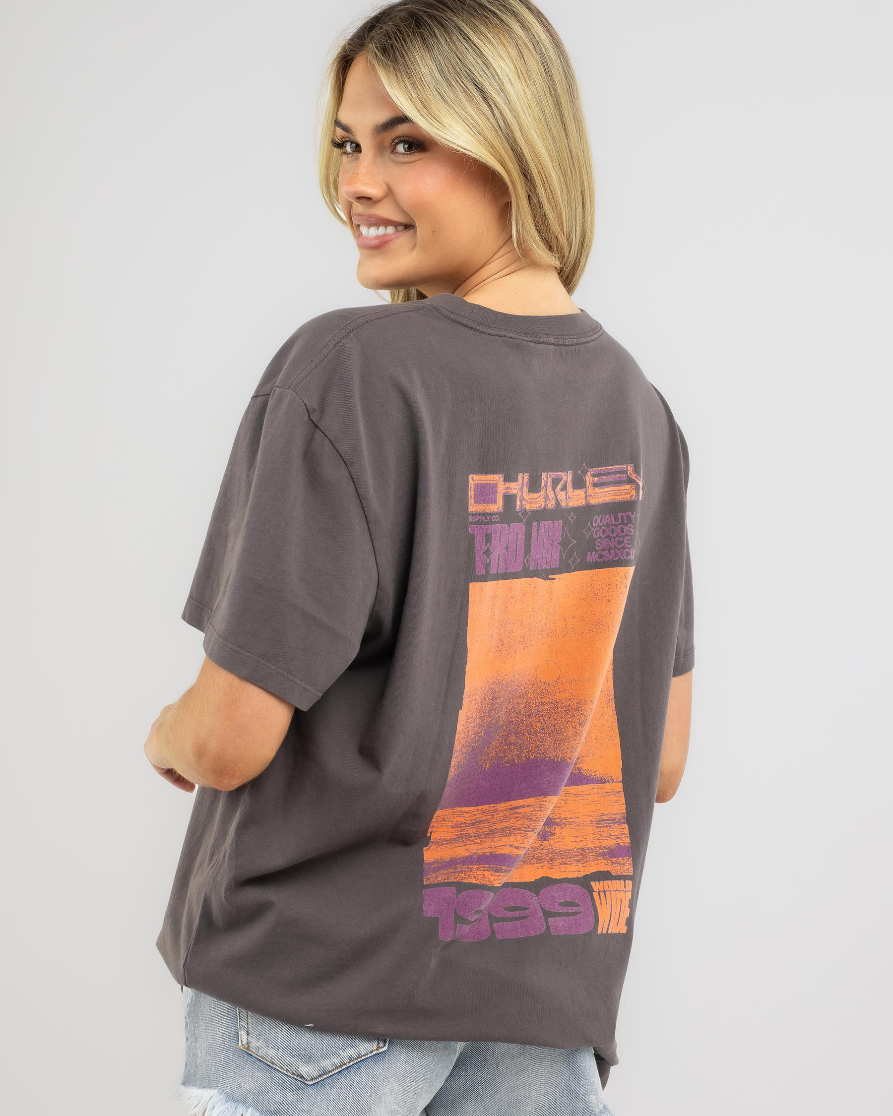 Shop Hurley Rae T-Shirt In Eiffel Tower - Fast Shipping & Easy Returns ...