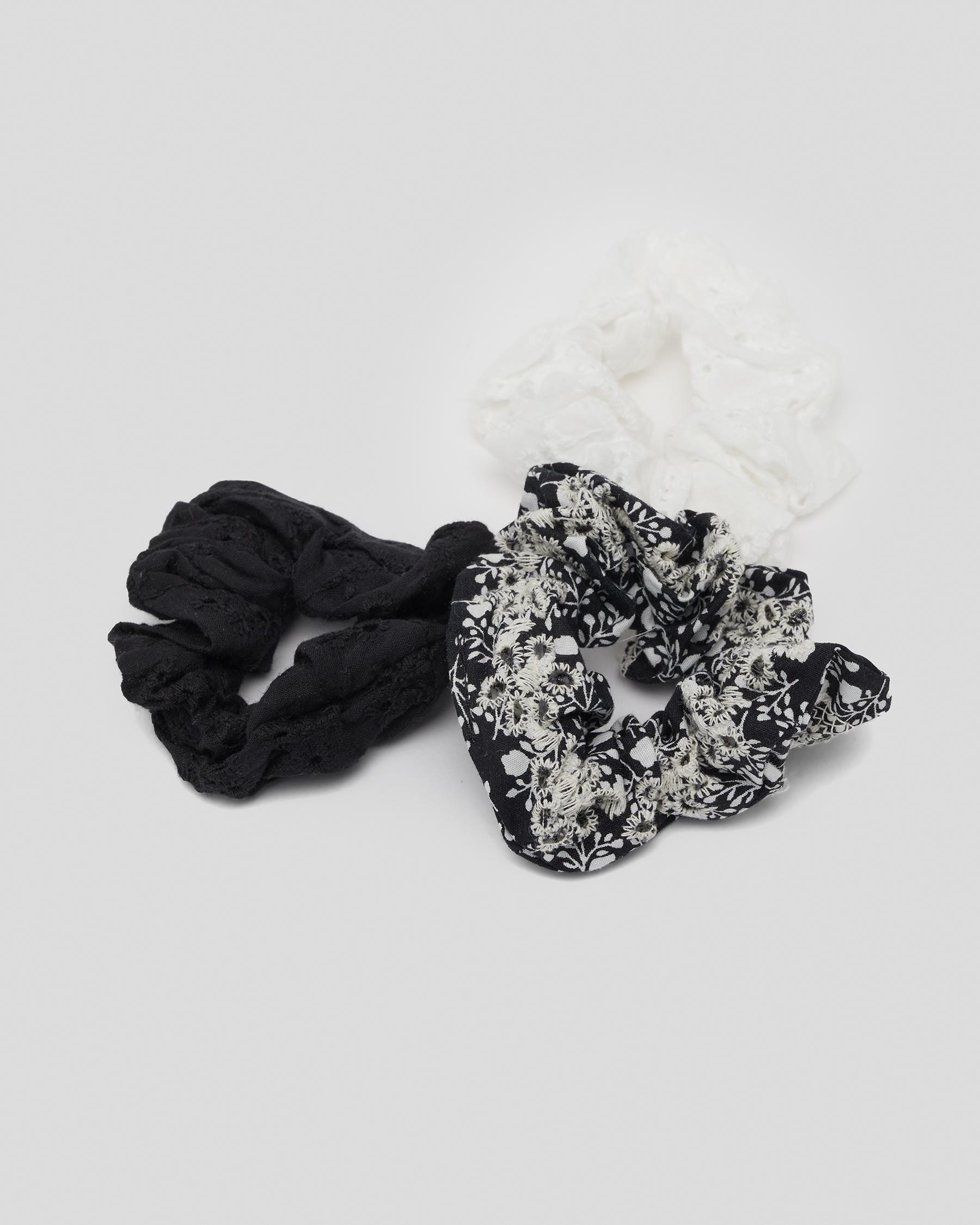 Shop Karyn In LA Nara Scrunchie Pack In Black/white - Fast Shipping ...