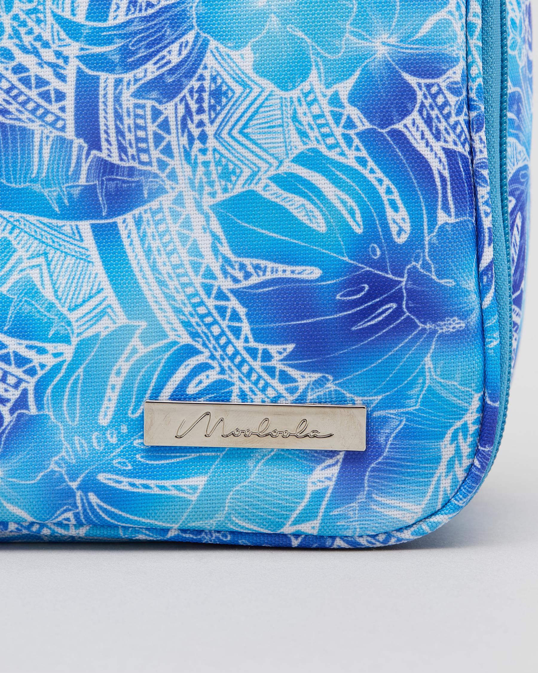 Mooloola Calypso Lunch Box In Blue - FREE* Shipping & Easy Returns ...