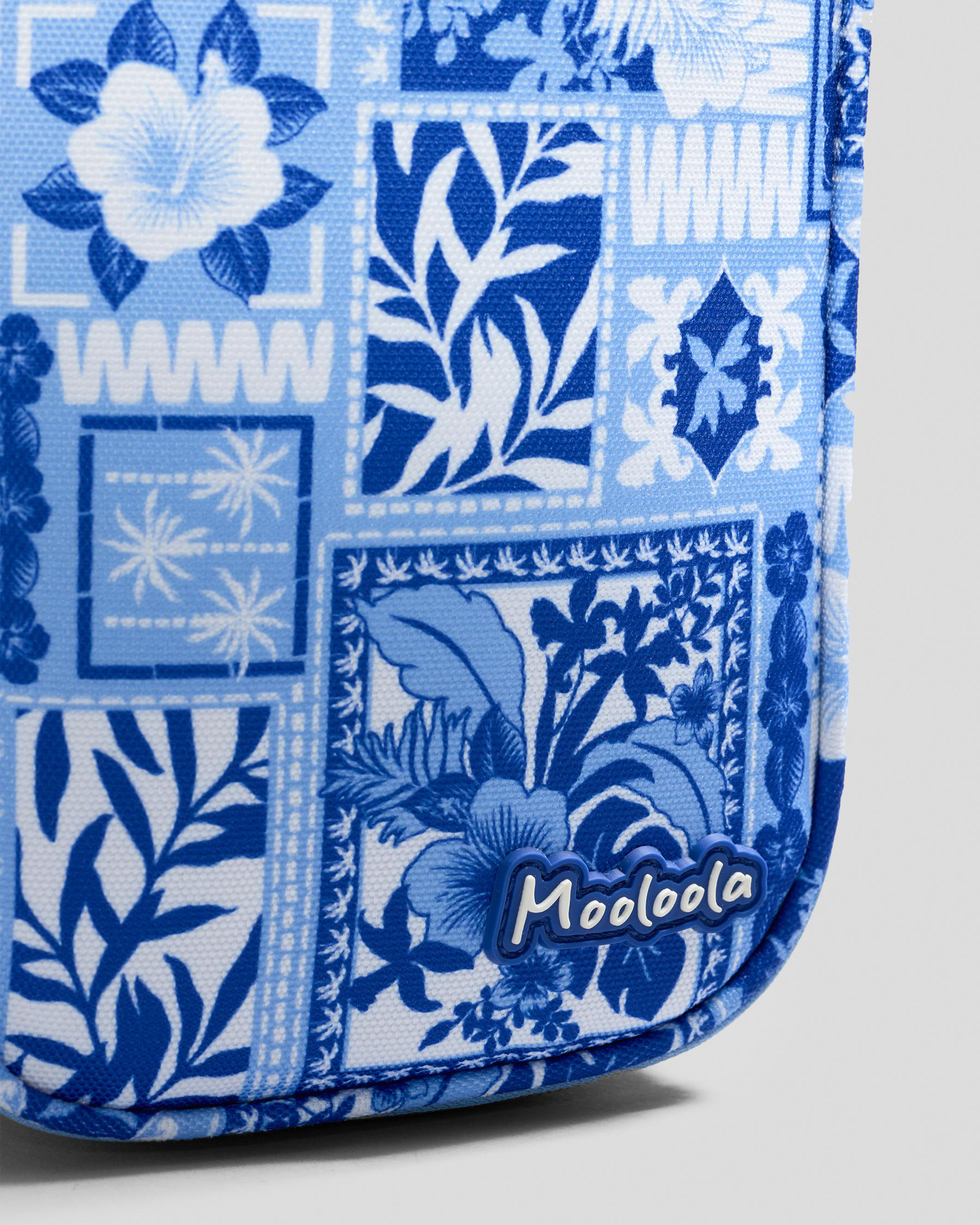 Shop Mooloola Tropical Rectangle Lunch Box In Blue Print - Fast ...