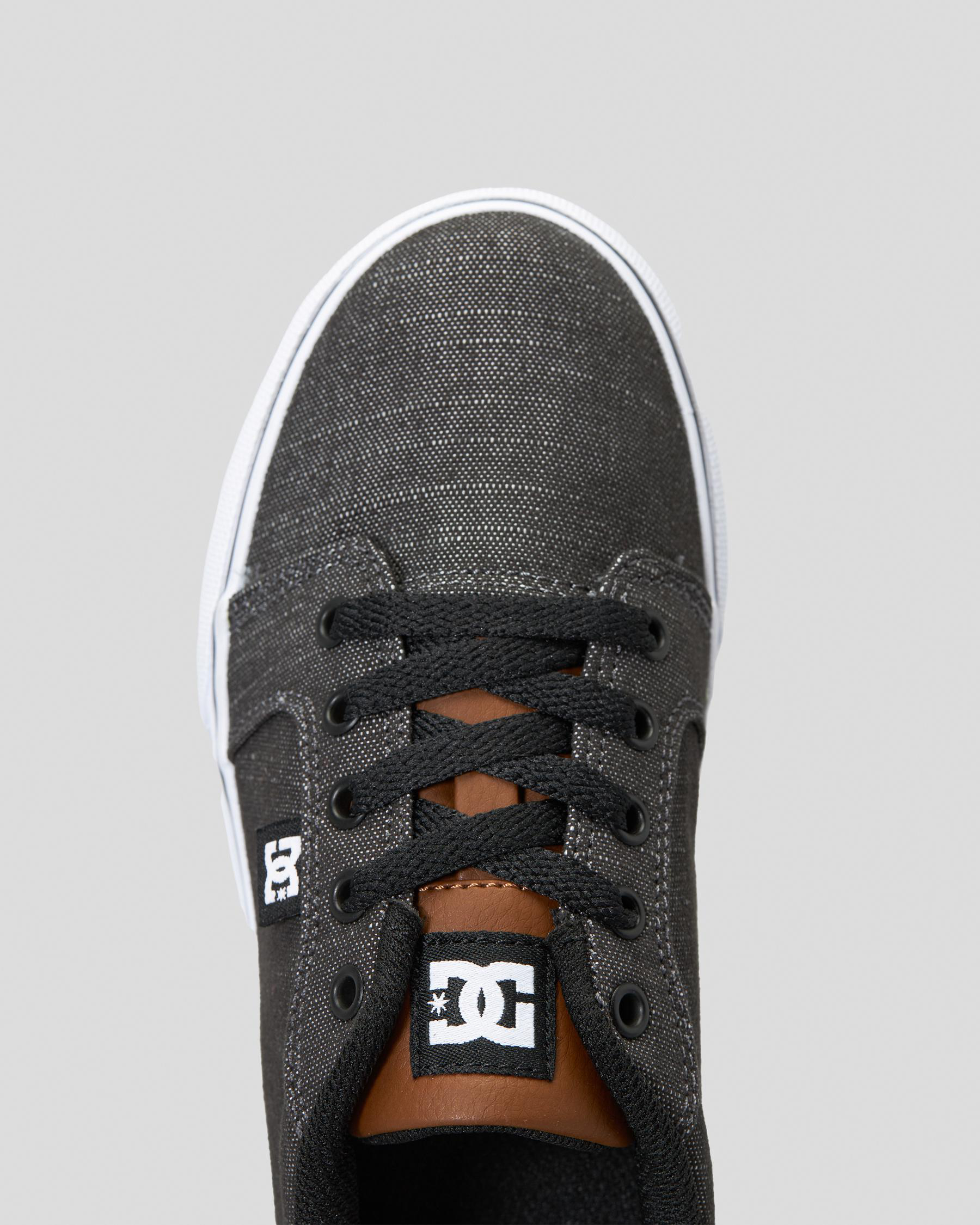 Shop DC Shoes Junior Boys' Anvil SE Shoes In Dk Grey/battleship - Fast ...