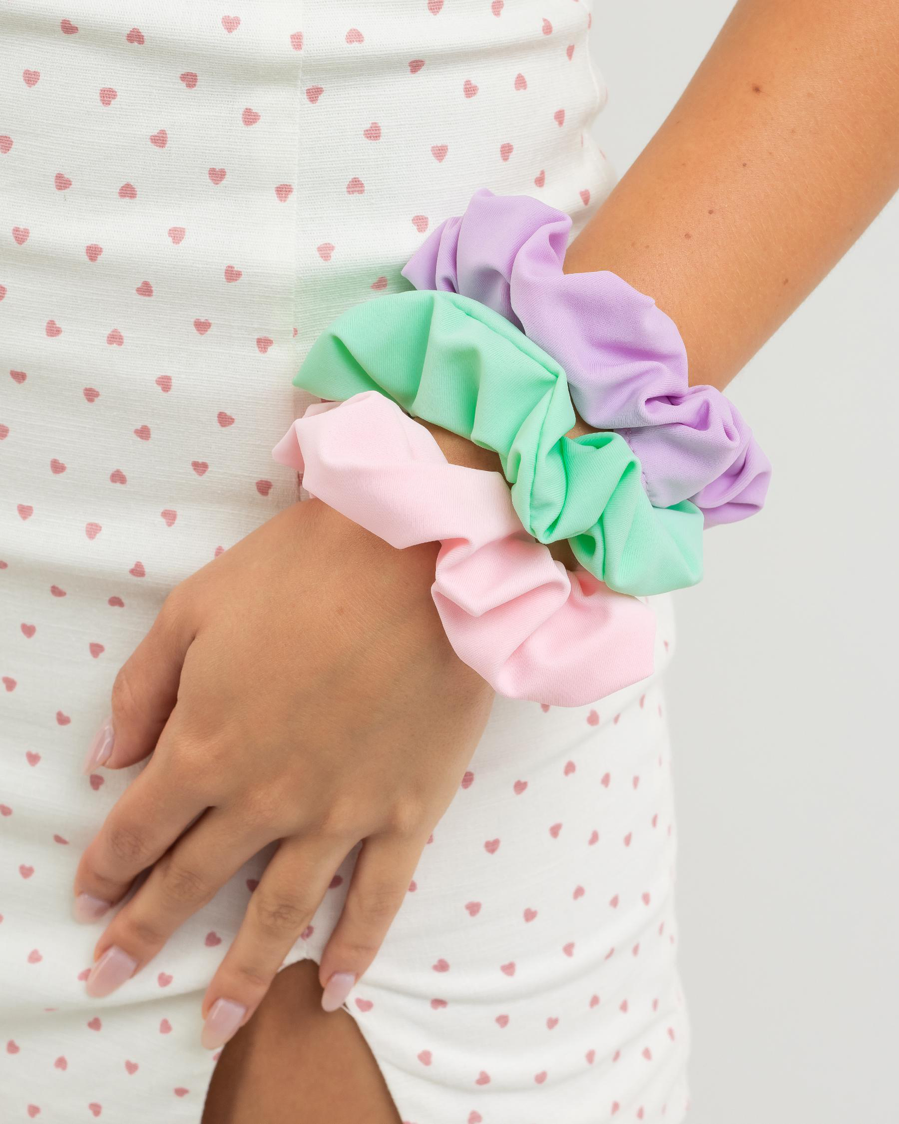 Shop Karyn In LA Stretch It Scrunchie Pack In Mint/lilac/pink - Fast ...