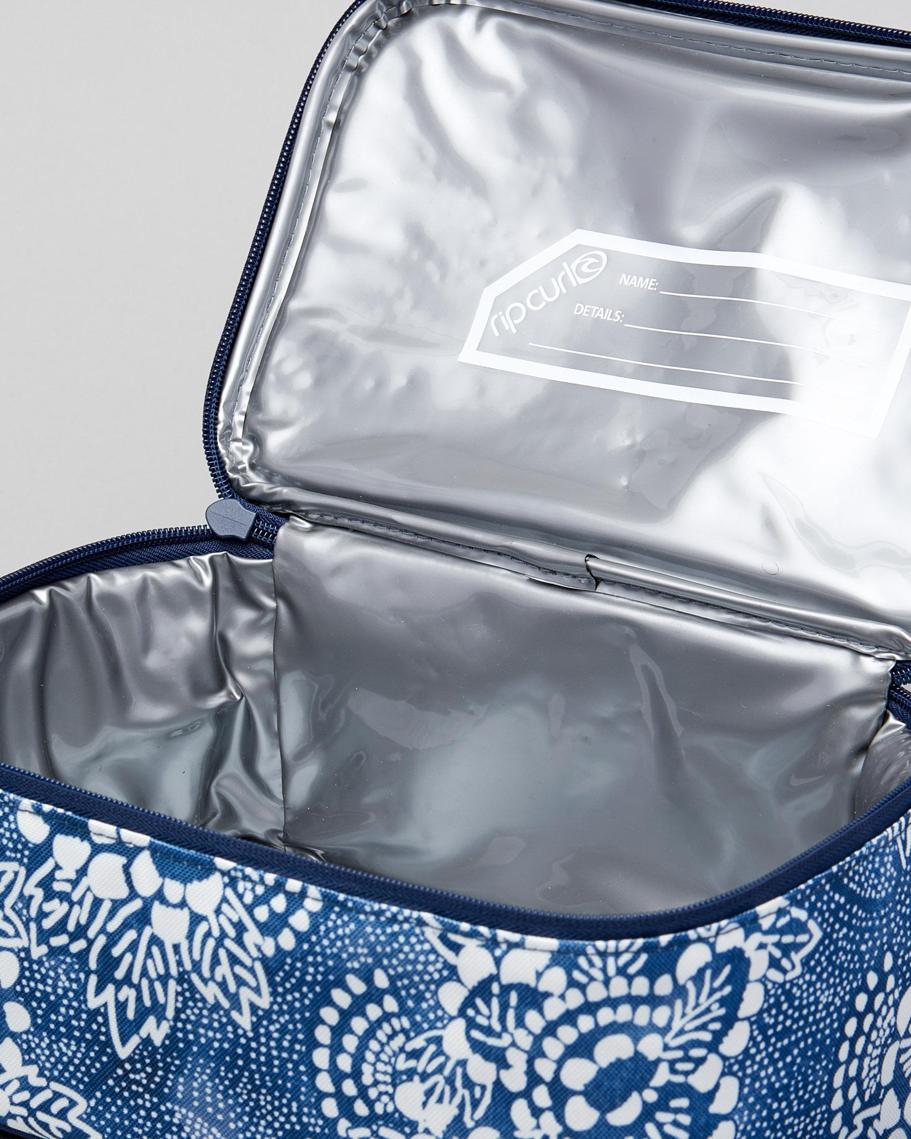 Shop Rip Curl Coastal View Lunch Box In Navy - Fast Shipping & Easy ...