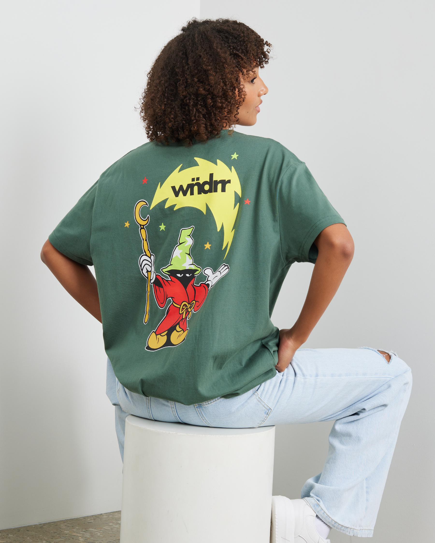 Shop Wndrr Wizard Box Fit T-Shirt In Dark Green - Fast Shipping & Easy ...