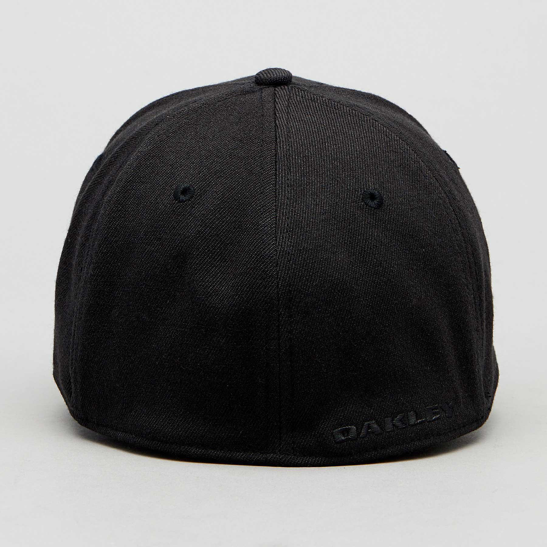 Shop Oakley Tin Can Cap In Black/camo - Fast Shipping & Easy Returns ...