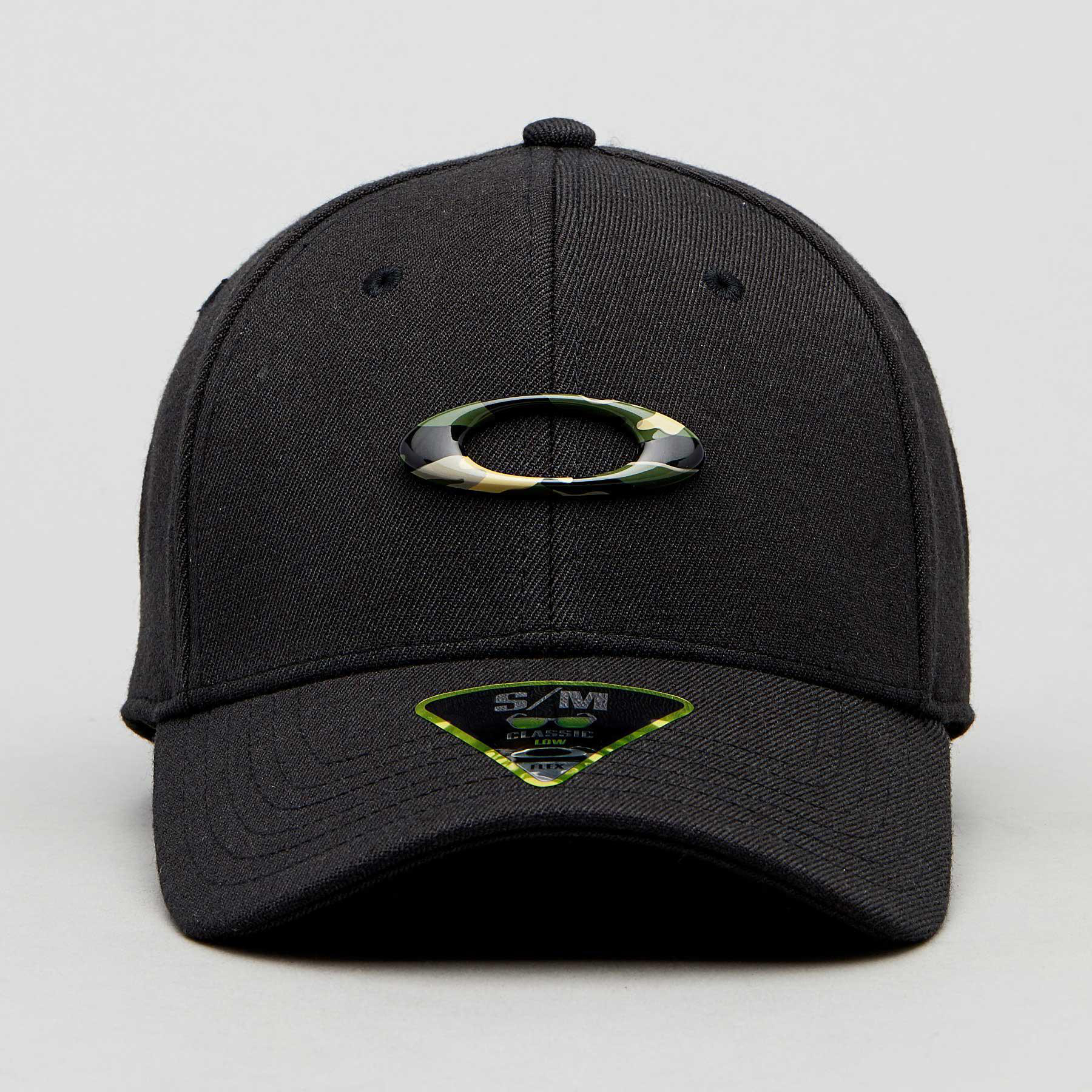 Shop Oakley Tin Can Cap In Black/camo - Fast Shipping & Easy Returns ...