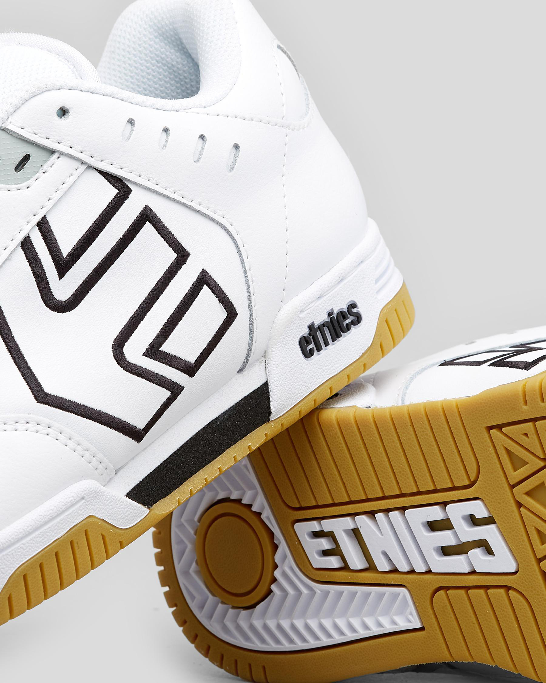 Shop Etnies Faze Shoes In White/black/gum - Fast Shipping & Easy ...