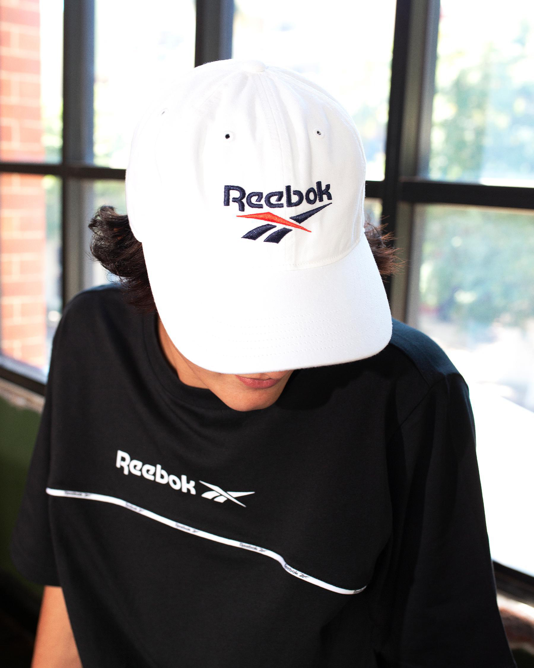 Shop Reebok CL FO Vector Cap In White - Fast Shipping & Easy Returns ...