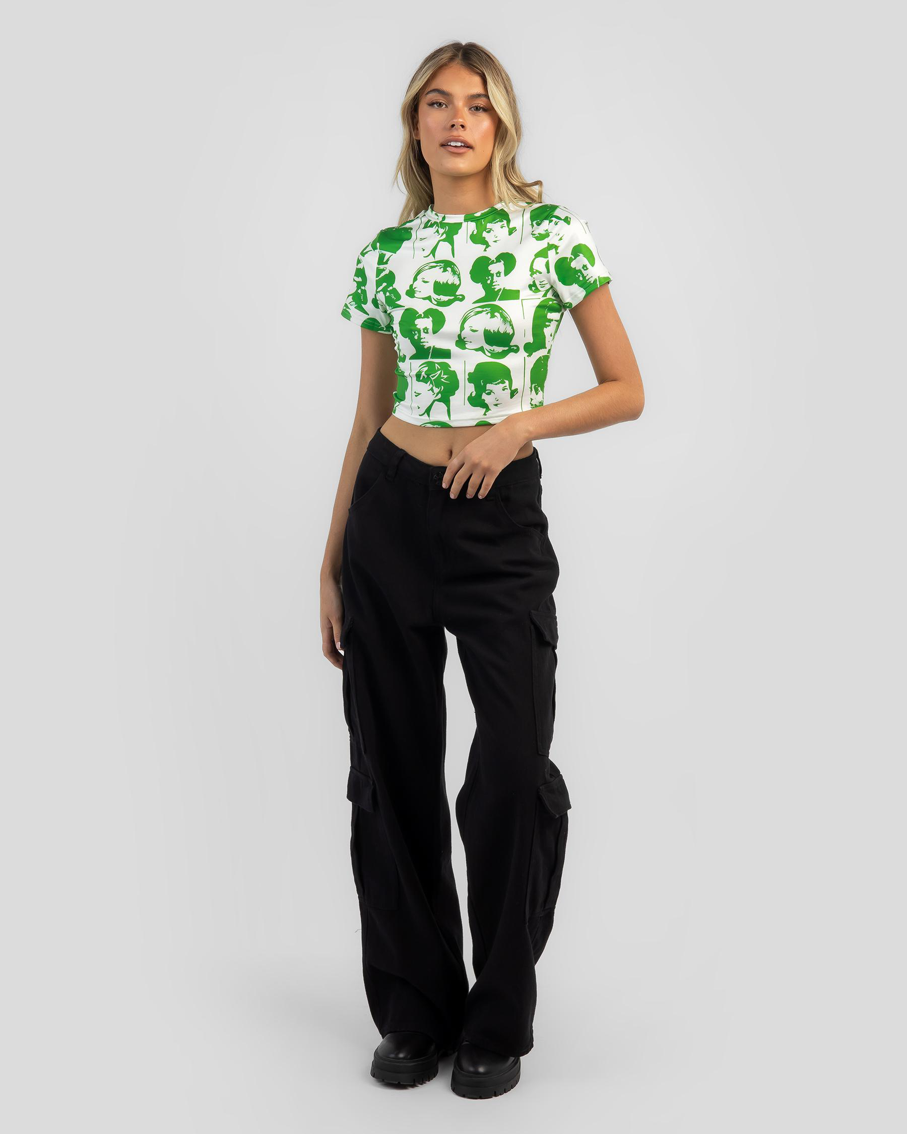 Shop 8 Birdies She's An Icon Tee In Green - Fast Shipping & Easy ...