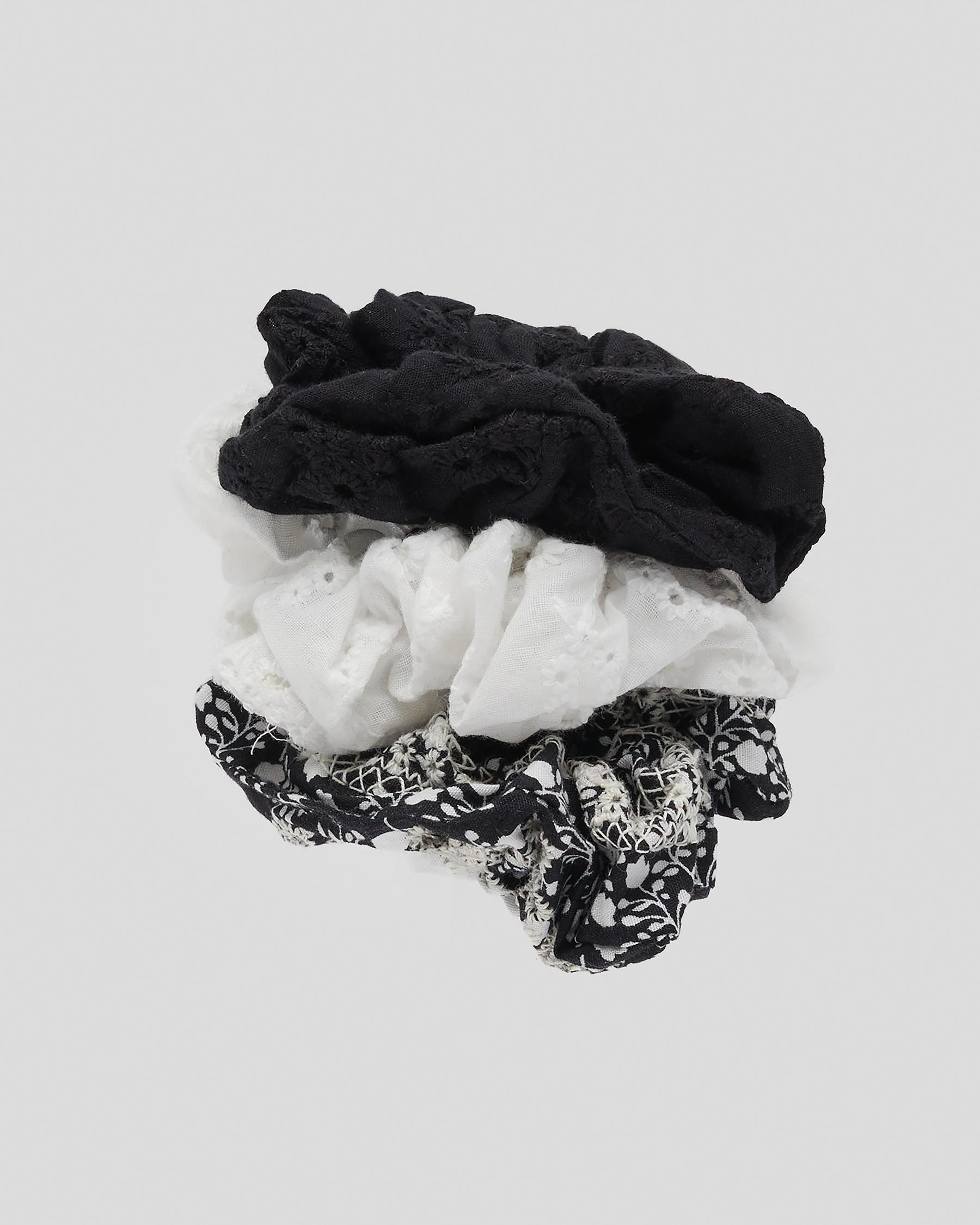 Shop Karyn In LA Nara Scrunchie Pack In Black/white - Fast Shipping ...