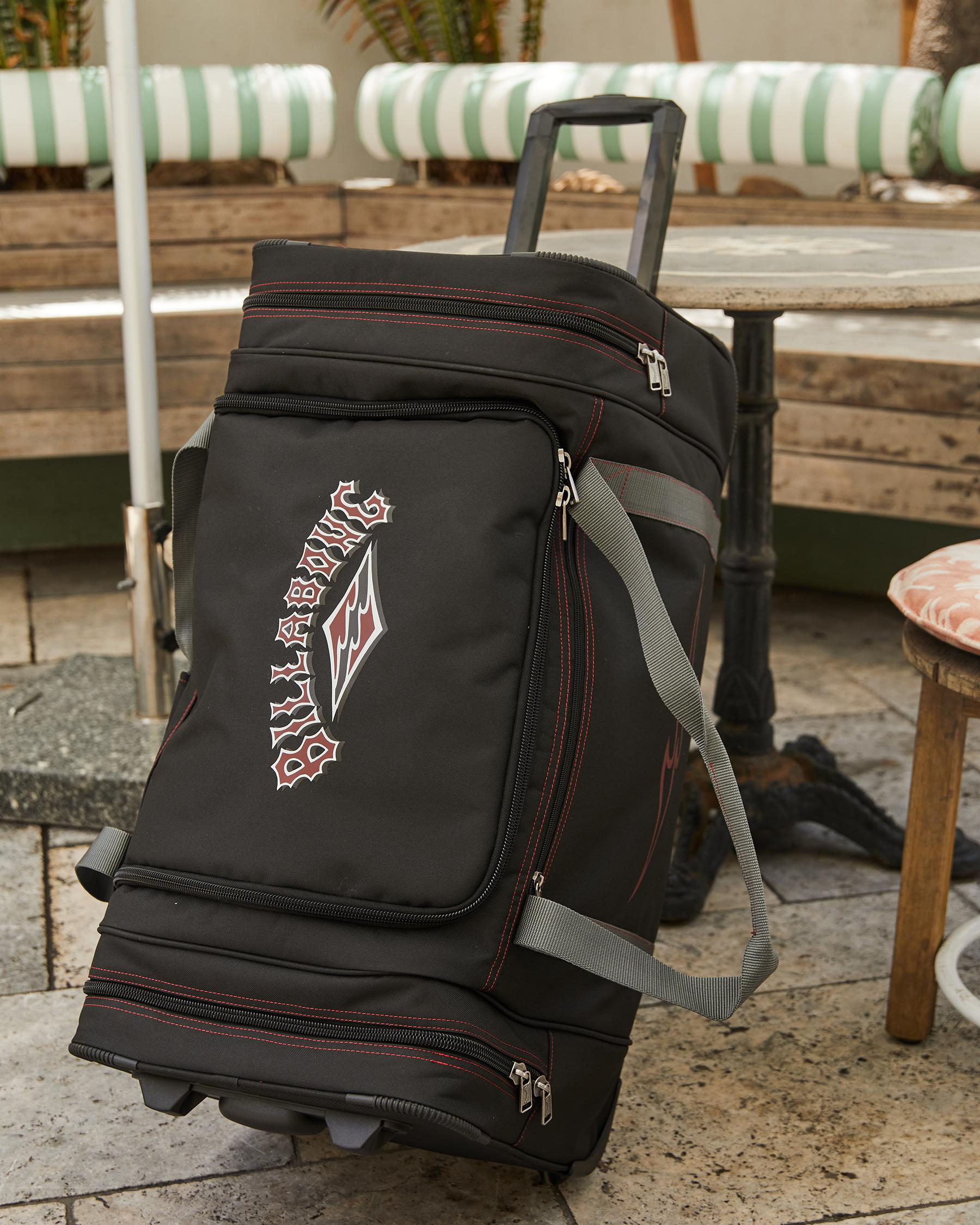 Billabong Destination Wheelie 135LT Travel Bag In Black - Fast Shipping ...