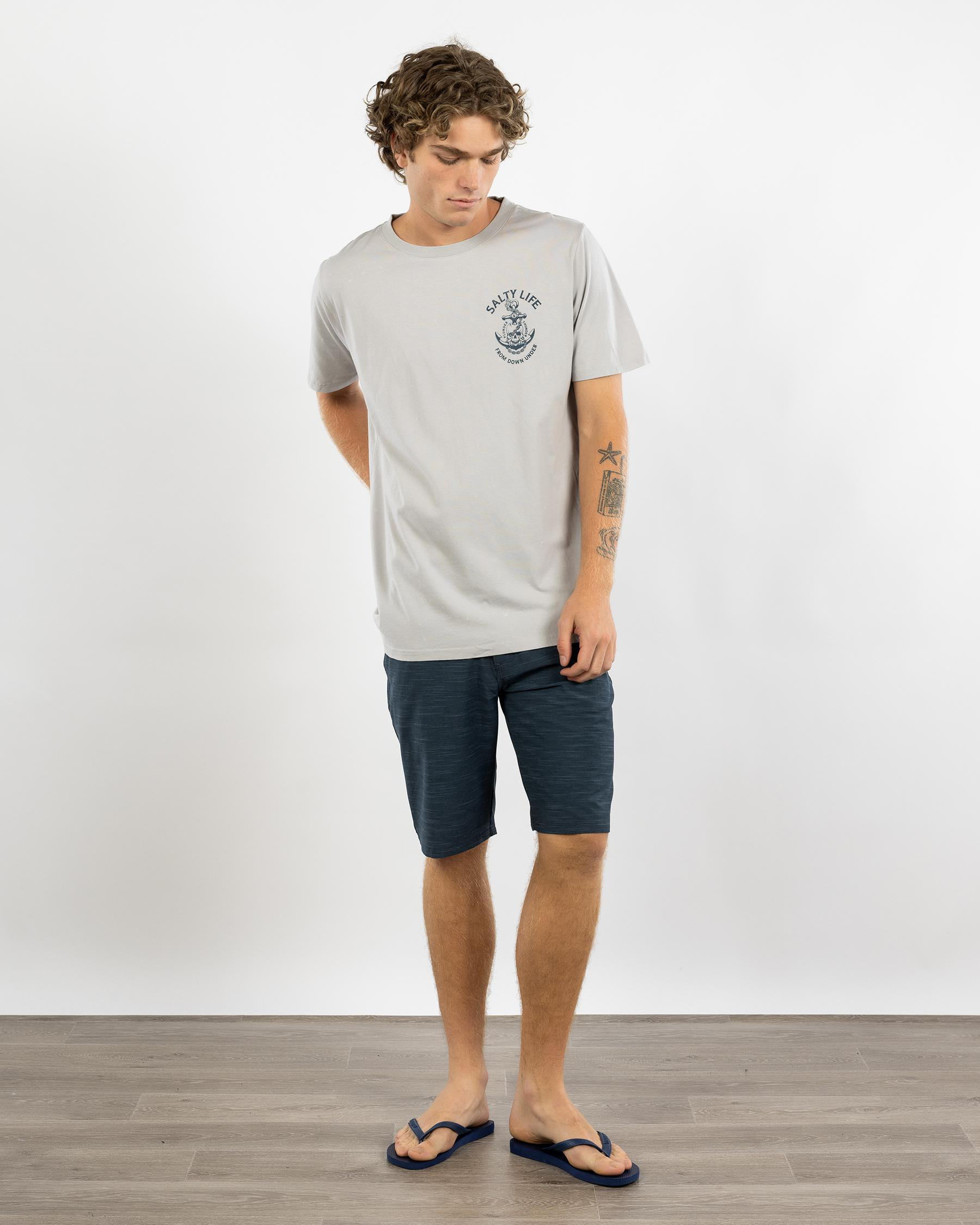 Shop Salty Life Plunder & Thunder T-Shirt In Light Grey Acid - Fast ...