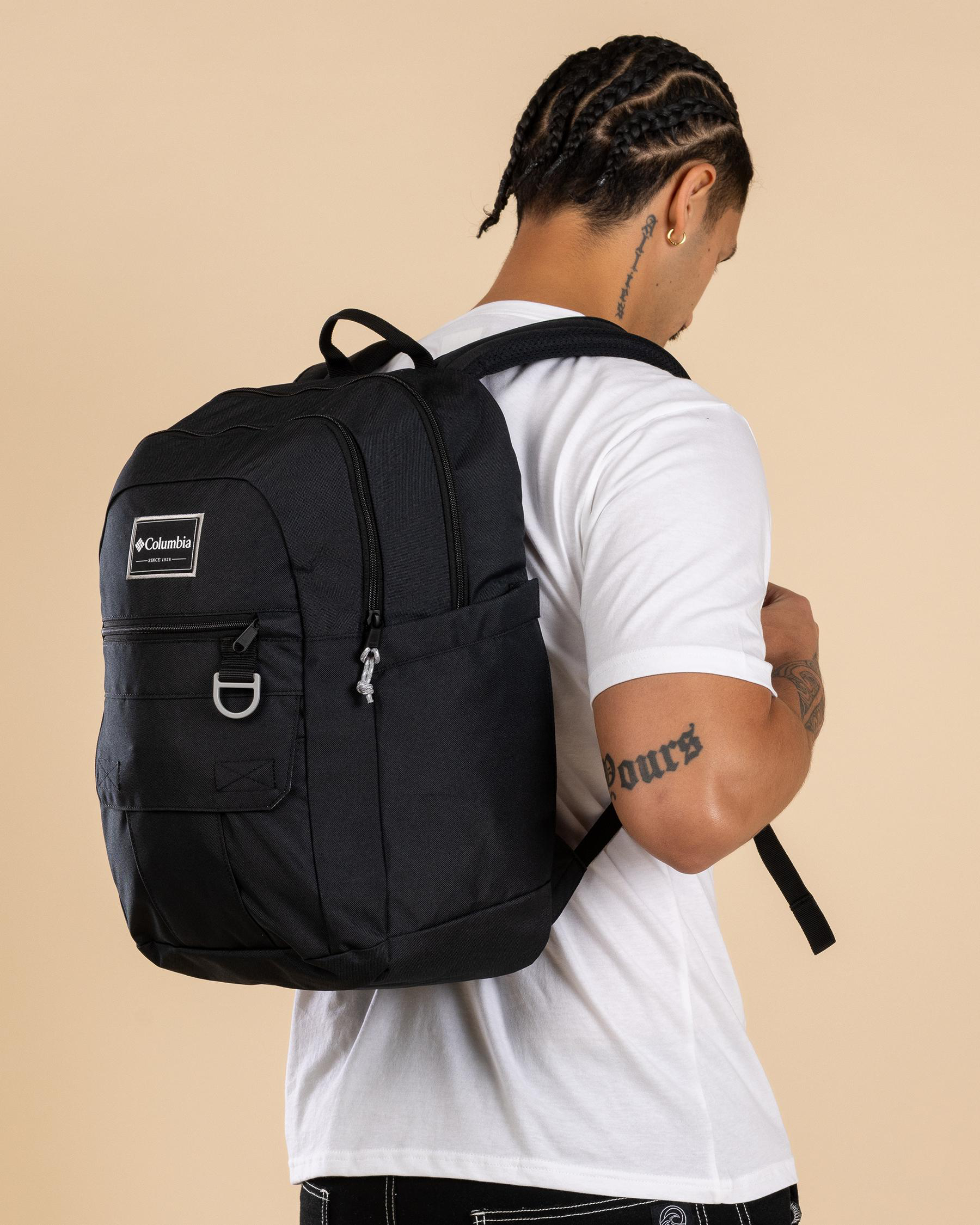 Shop Columbia Buxton 26L Backpack In Black - Fast Shipping & Easy ...